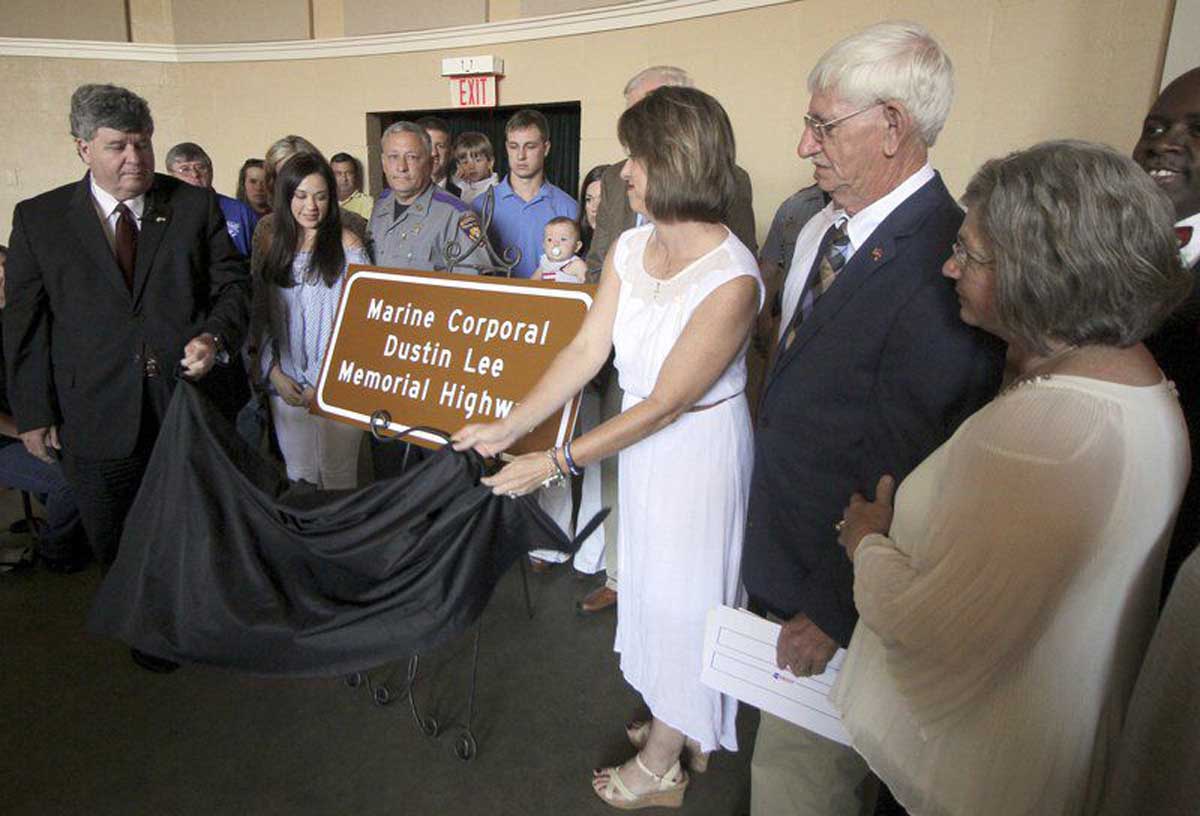 Remembering Cpl. Dustin Lee: Stretch of highway in Clarke County named ...