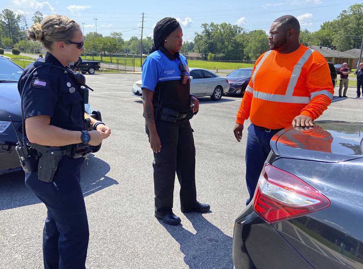 Meridian police demonstrate traffic stop protocols | Meridian Star