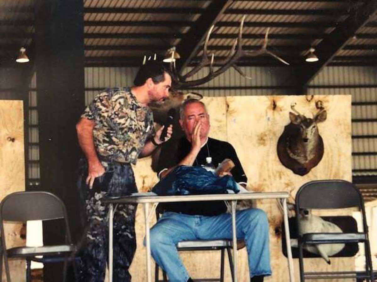 MIKE GILES: Last-minute triumph — walking in the footsteps of a legend ...