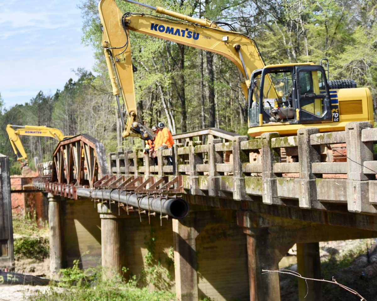 Work moves forward on Highway 80 bridge | Meridian Star