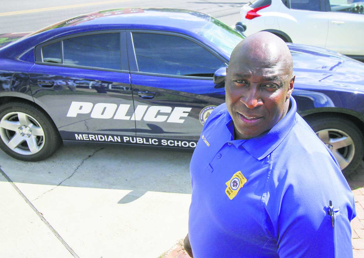 Meridian police officer inducted into Southern Miss hall of fame ...