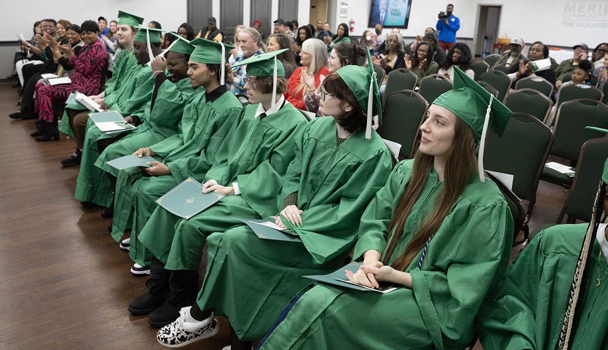 HSE grads recognized for achievements | Meridian Star