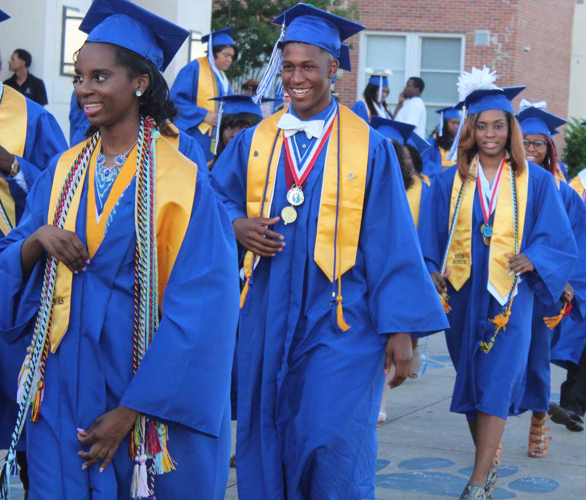 Class of 2017 at Meridian High School | Meridian Star