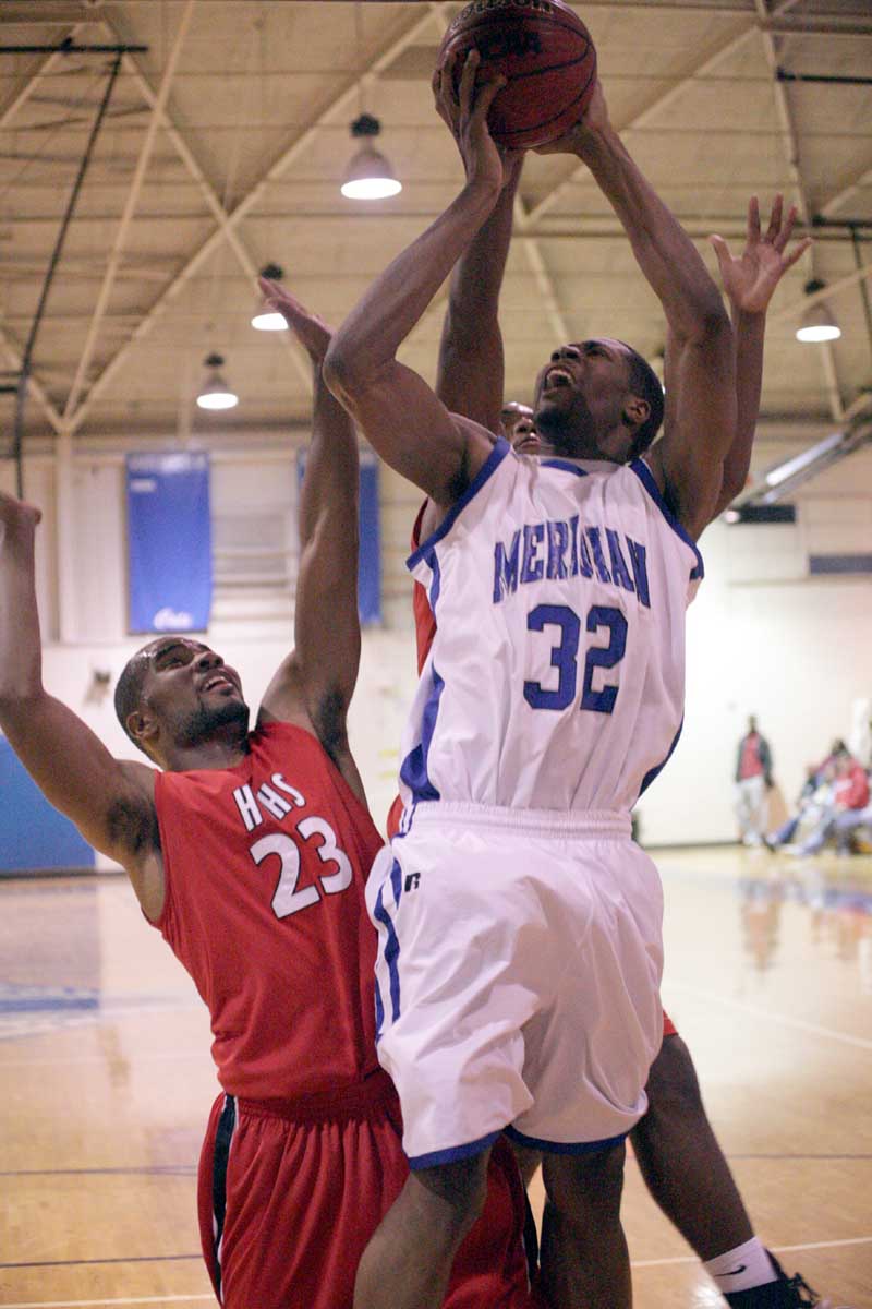 Wildcats cruise in South State tune-up | Meridian Star