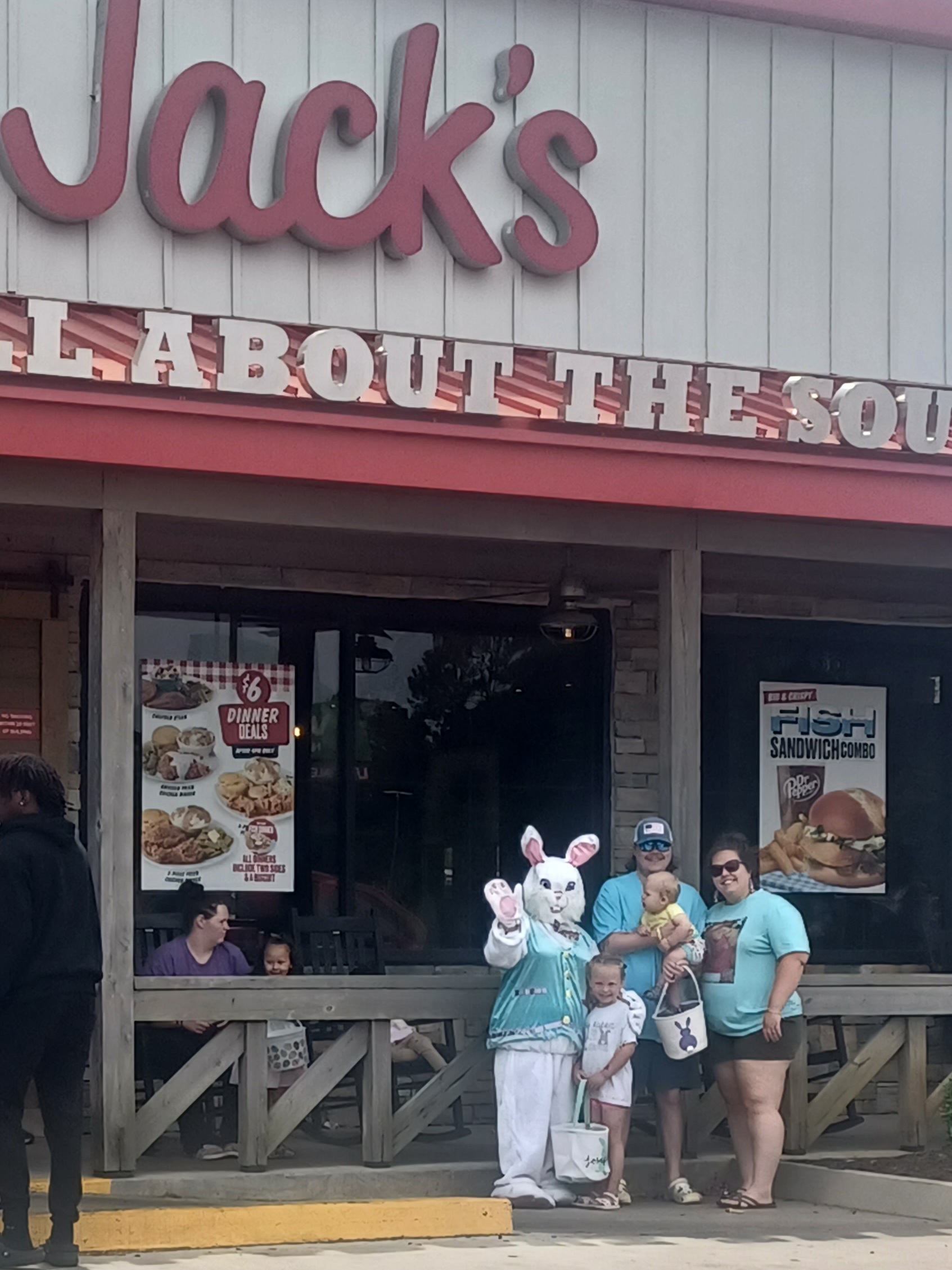 Jack’s celebrates Easter with inaugural egg hunt | Meridian Star