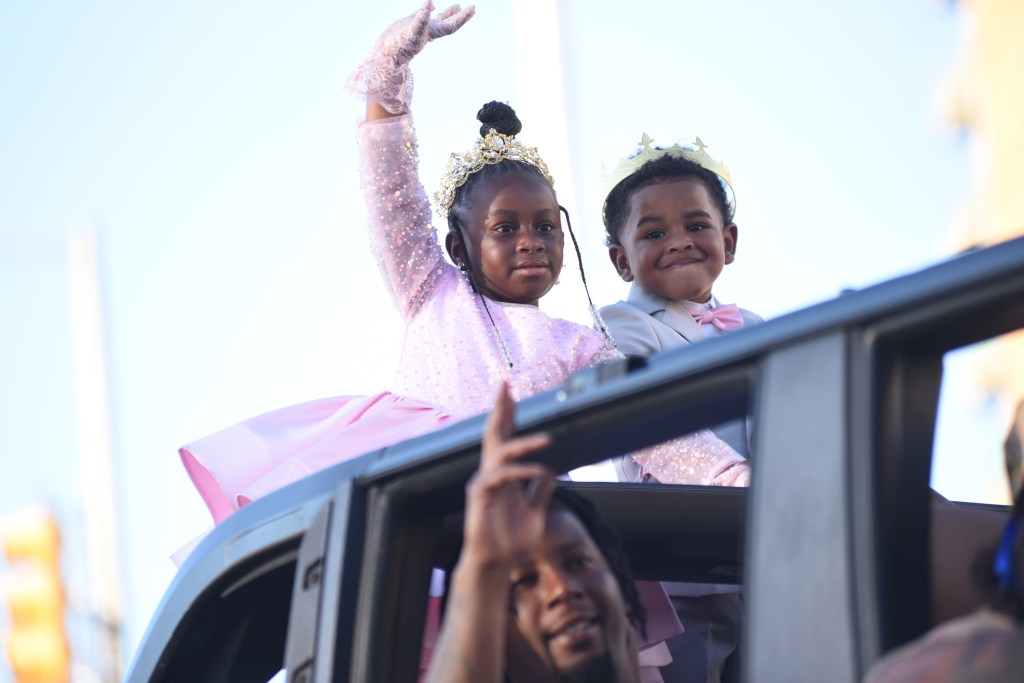 Meridian celebrates Wildcats with homecoming parade | Meridian Star
