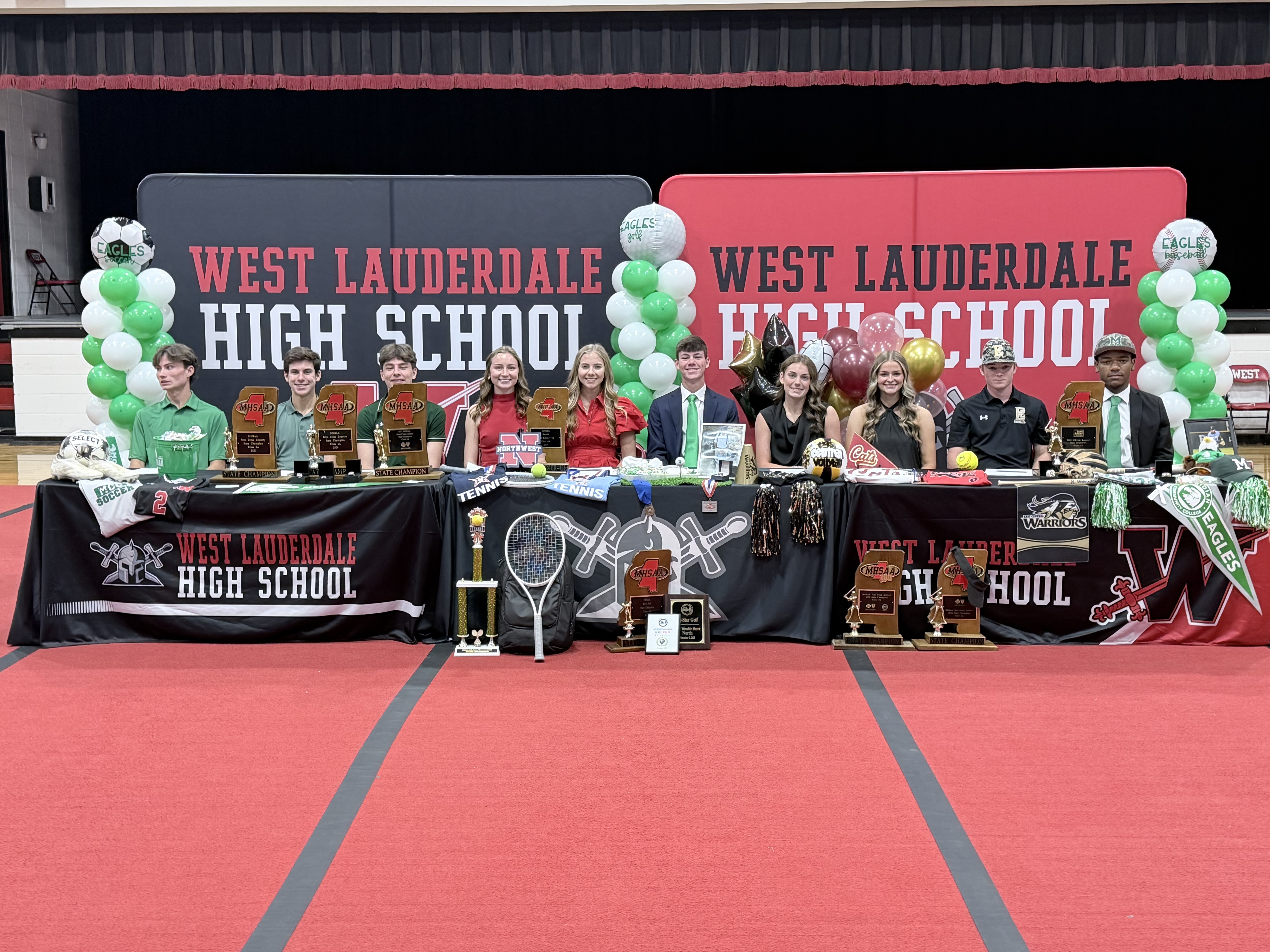 Knights send 10 to play at collegiate level | Meridian Star